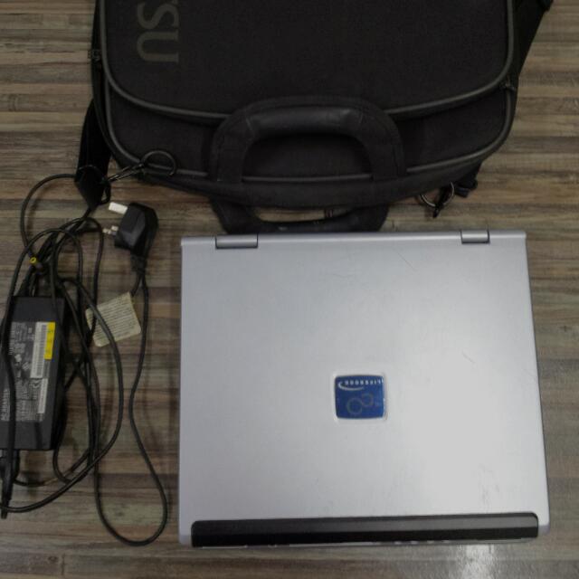 Fujitsu Laptop Pentium 4 Windows XP Computers Tech Laptops