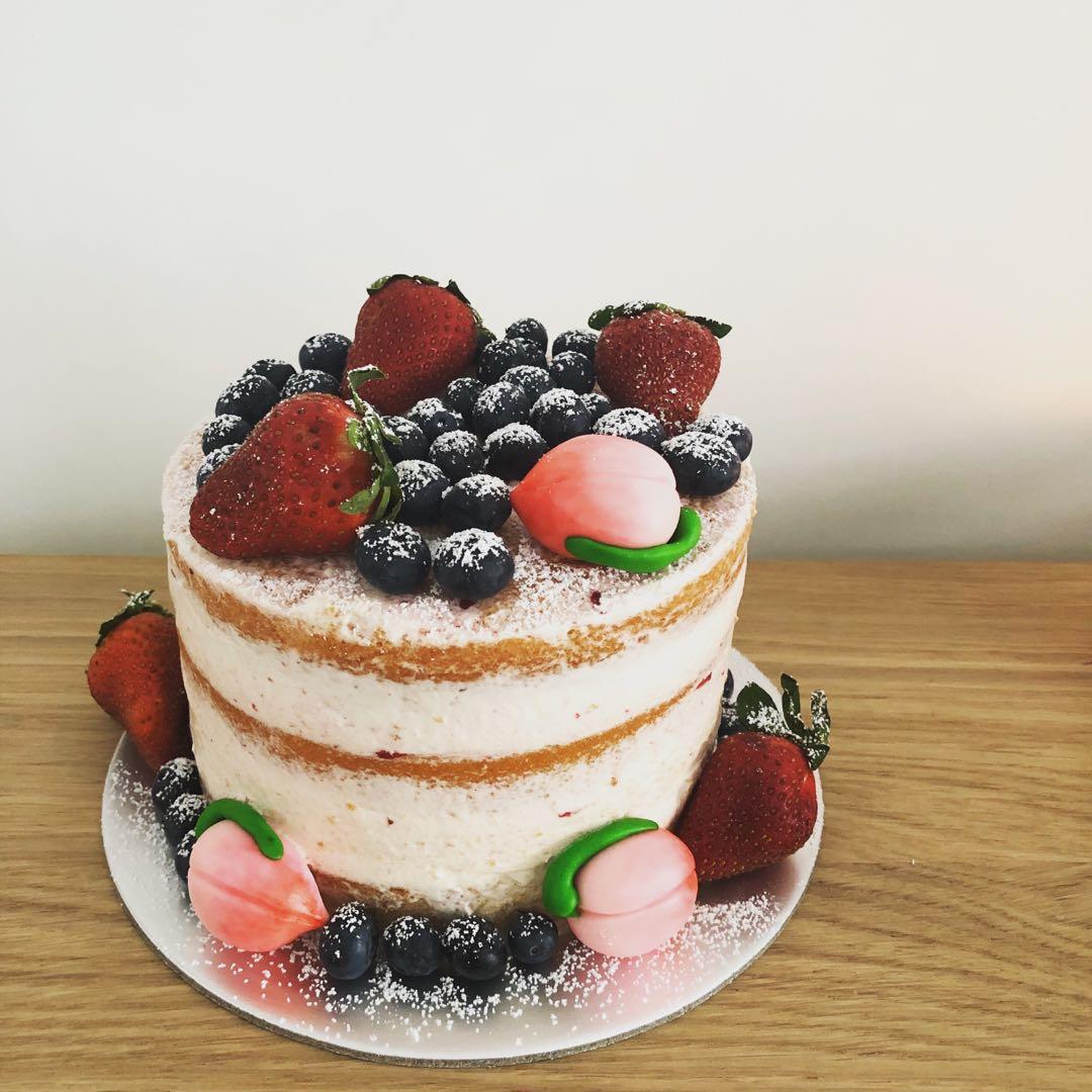 Semi Naked Cake Customised Food Drinks Homemade Bakes On Carousell