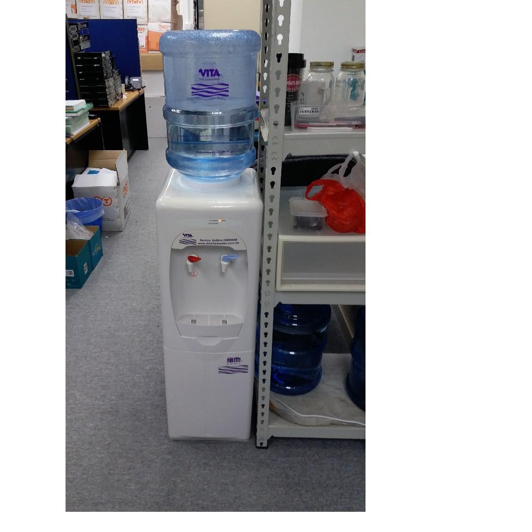 冷熱水機 25樽 5 加侖維他蒸溜水 家庭電器 廚房電器 濾水器及飲水機 Carousell