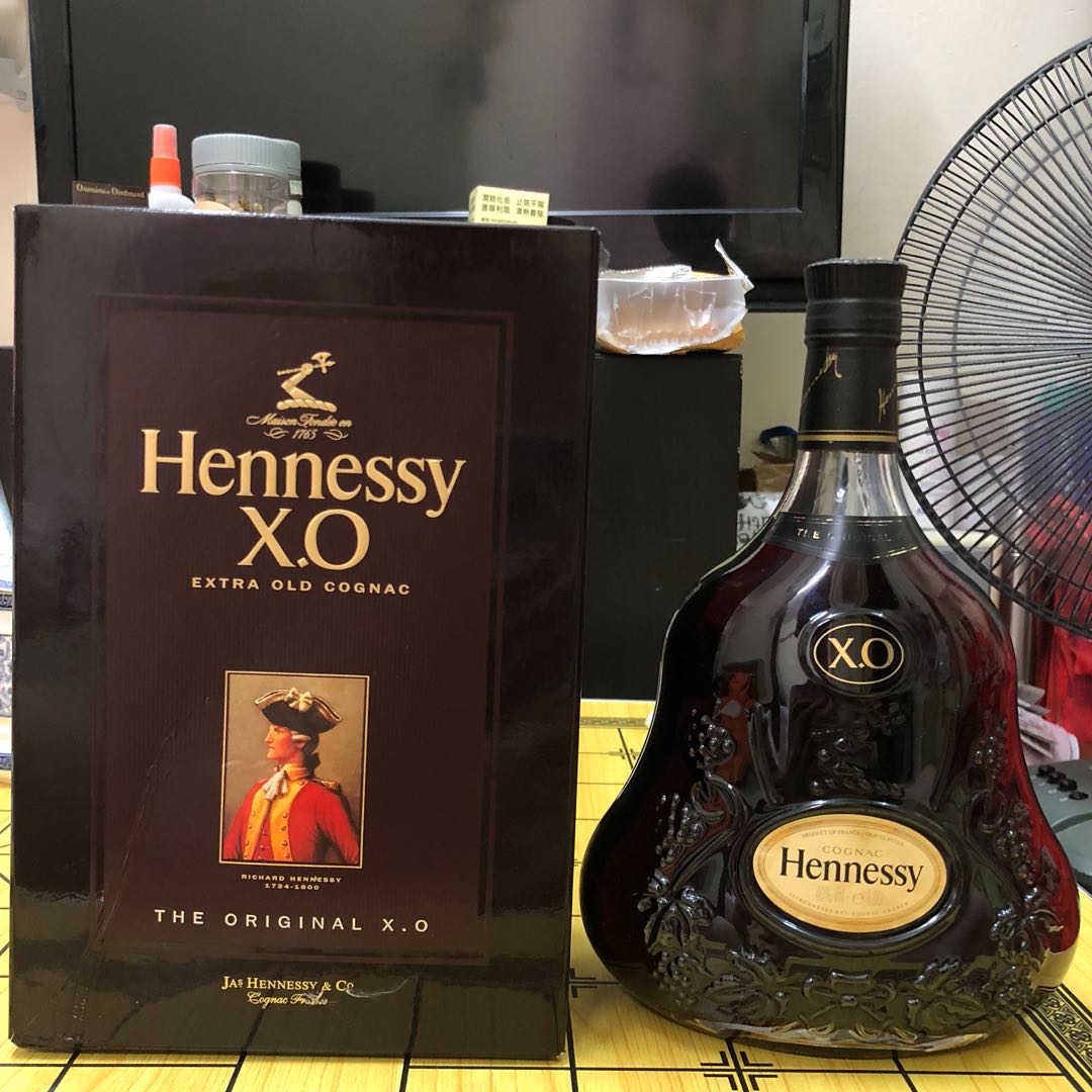 軒尼詩XO 舊裝 出廠2000年代 1公升 英文版 興趣及遊戲 手作自家設計 其他 Carousell