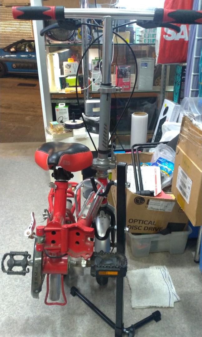 中童摺車仔 大人都玩得 12 5吋 陽光單車 運動產品 單車及配件 單車 Carousell