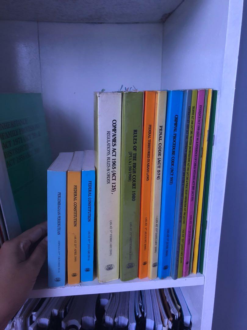 Buku Akta Outdated Version Part 2 Hobbies Toys Books Magazines