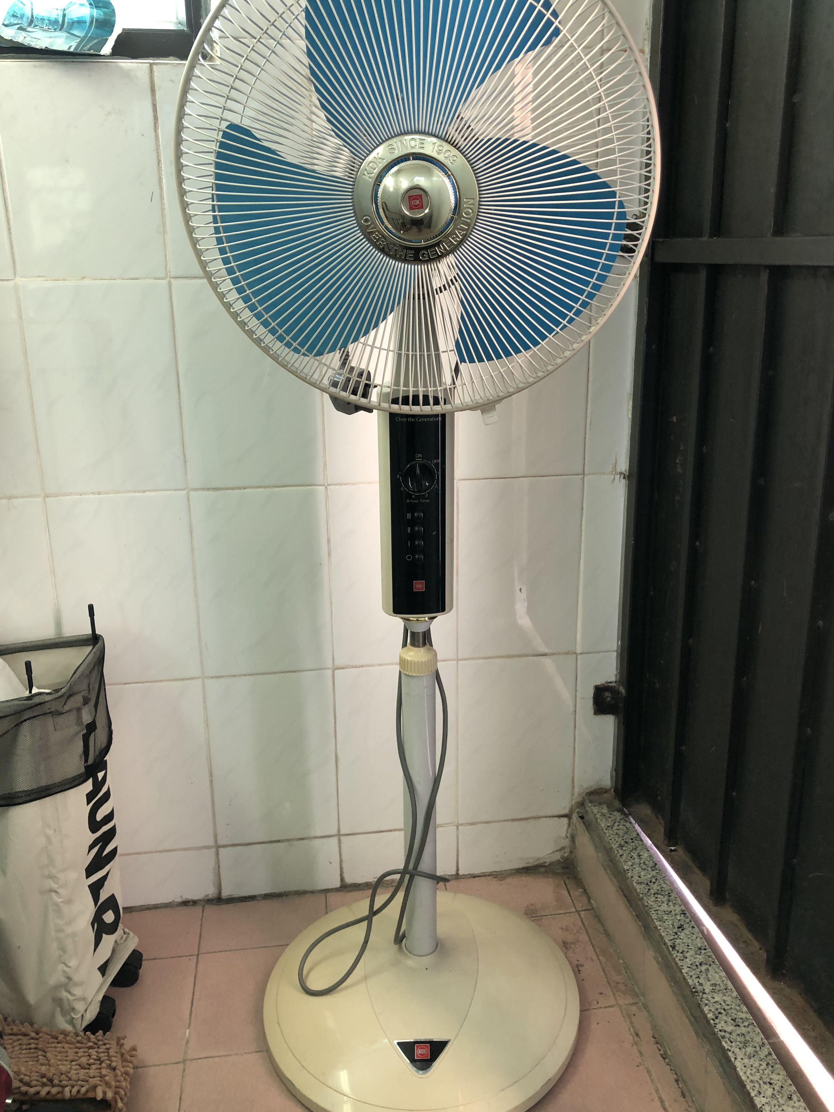 KDK 16吋座地扇 P40VH 傢俬家居 其他 家居改善及收納用品 Carousell