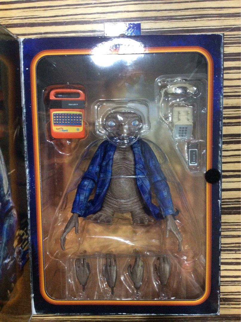 NECA ET The Extraterrestrial 40th Anniversary 7 Action Figure