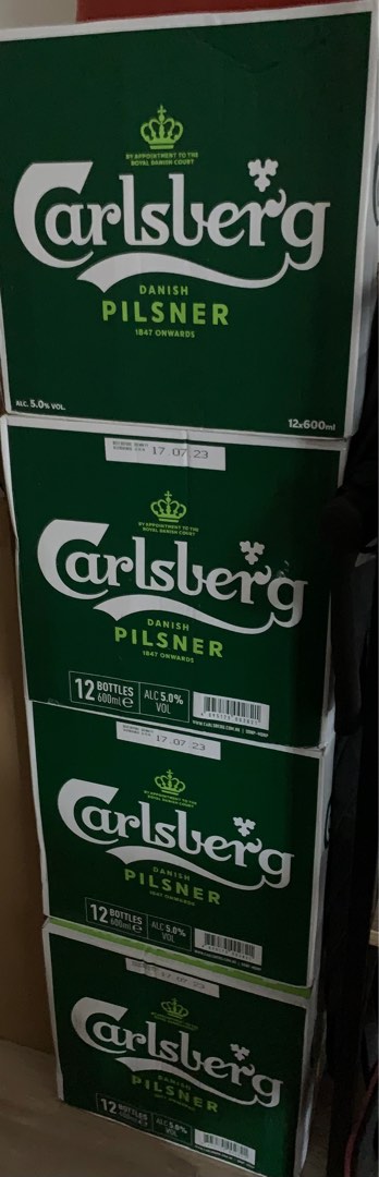 嘉士伯大支裝600ml x 12支 箱 嘢食 嘢飲 酒精飲料 Carousell