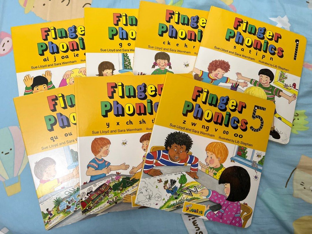 Jolly Phonics Finger phonics 1 7 興趣及遊戲 書本 文具 小朋友書 Carousell