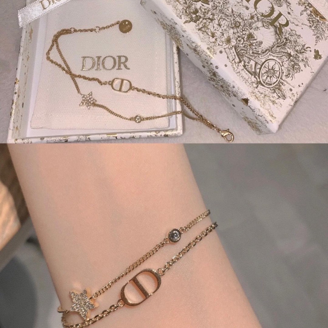Dior PETIT CD 雙環手鏈 名牌 飾物及配件 Carousell