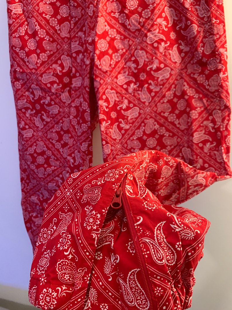 Supreme track suit 名牌 服裝 Carousell