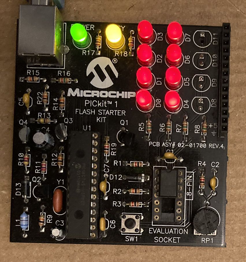 Microchip PICkit 1 FLASH STARTER KIT 電腦科技 電腦周邊及配件 其他 Carousell