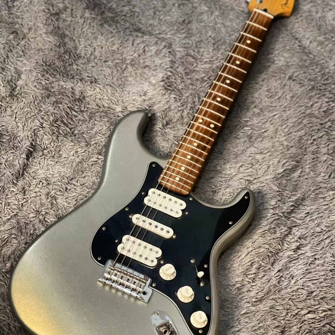 Gitar Elektrik Fender Stratocaster HSS Silver Made In Mexico Rare
