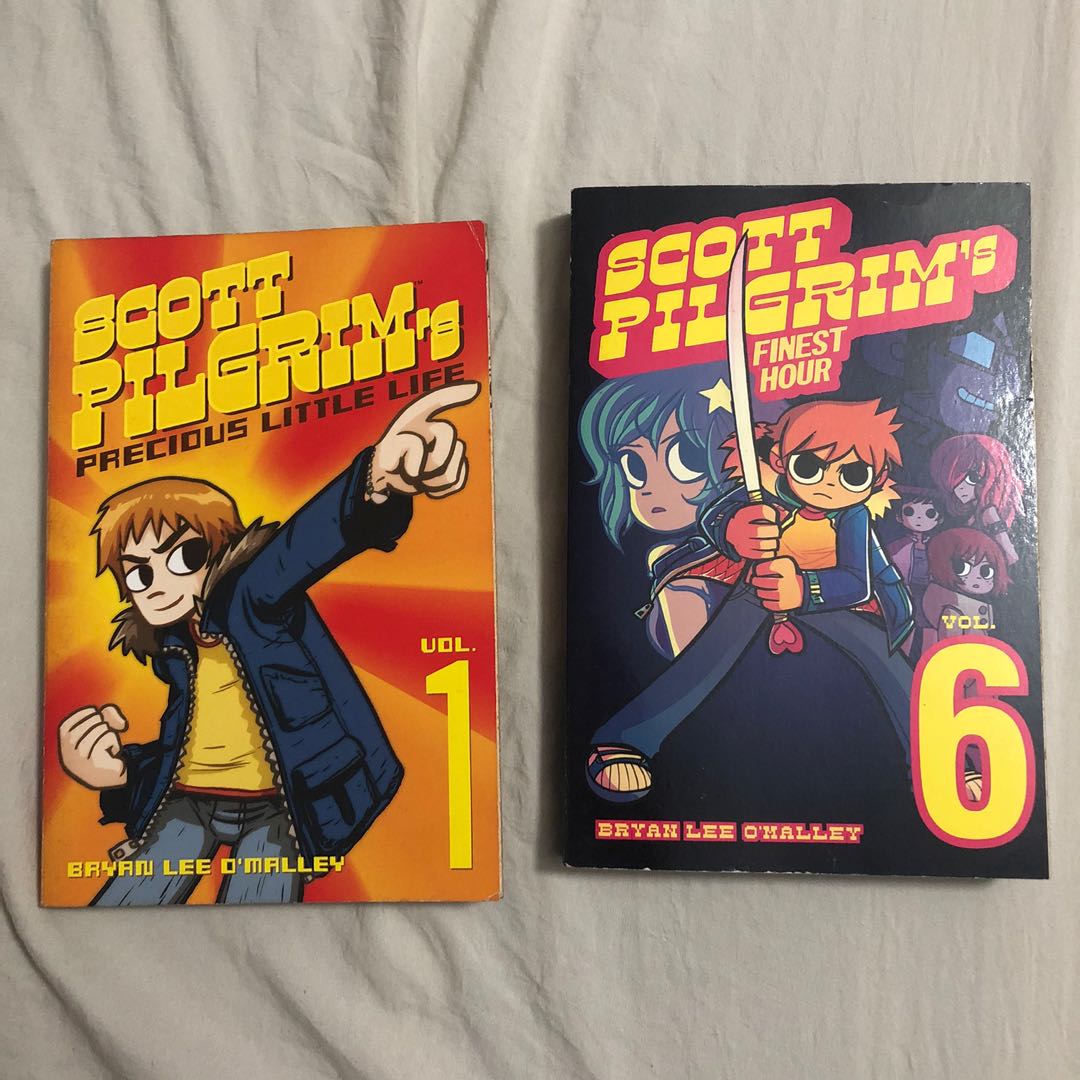 Scott Pilgrim Lot Of 2 Comic Graphic Novel Books Hobbies Toys Books