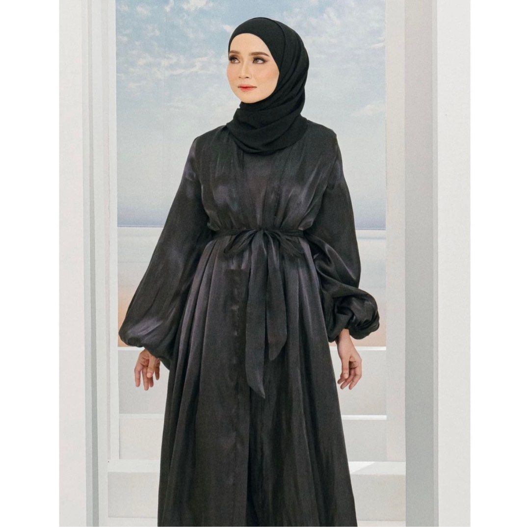 Hijabistahub Wadina Abaya In Black Women S Fashion Muslimah Fashion