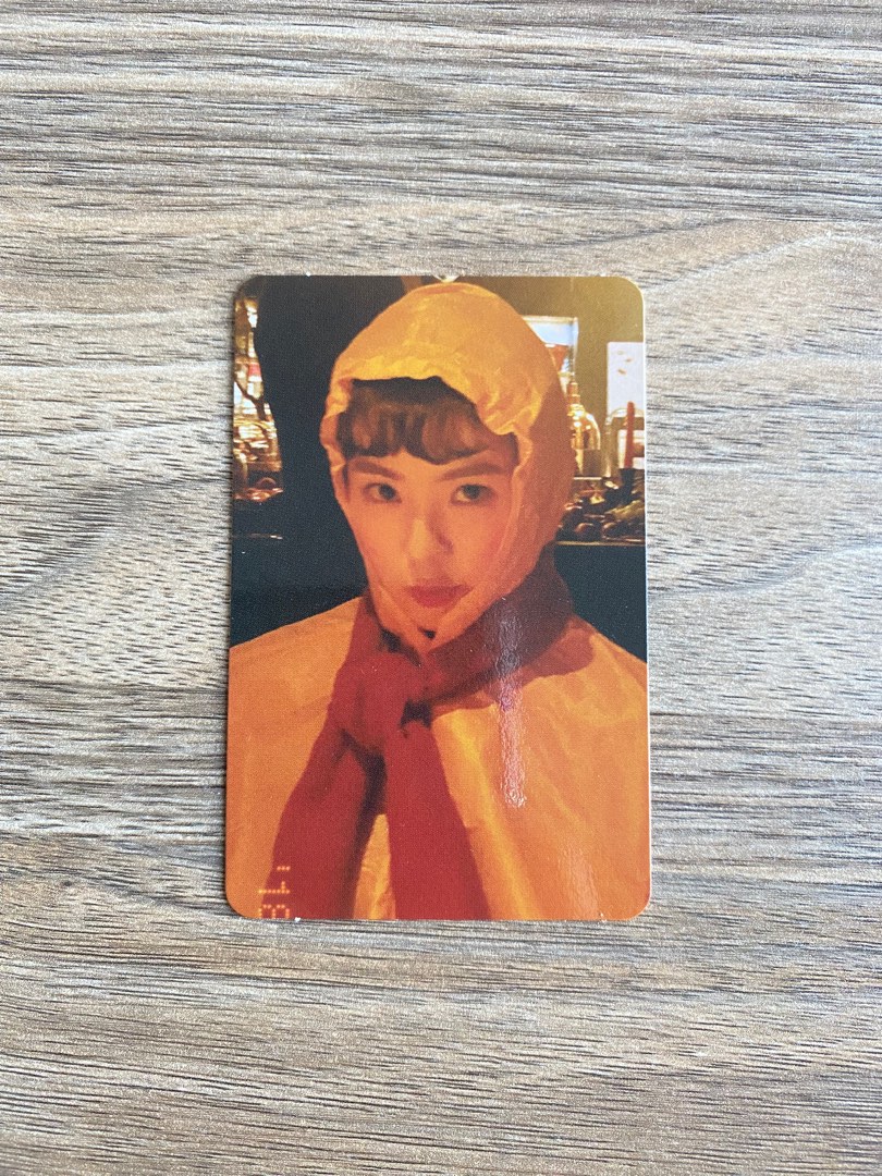 Red Velvet Irene RBB Official Photocard Hobbies Toys Collectibles