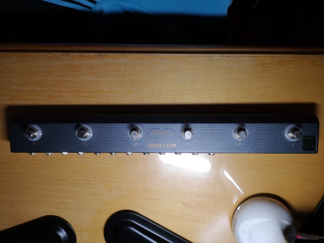 Hotone Cybery Loop Switcher Midi Controller Hobbies Toys Music