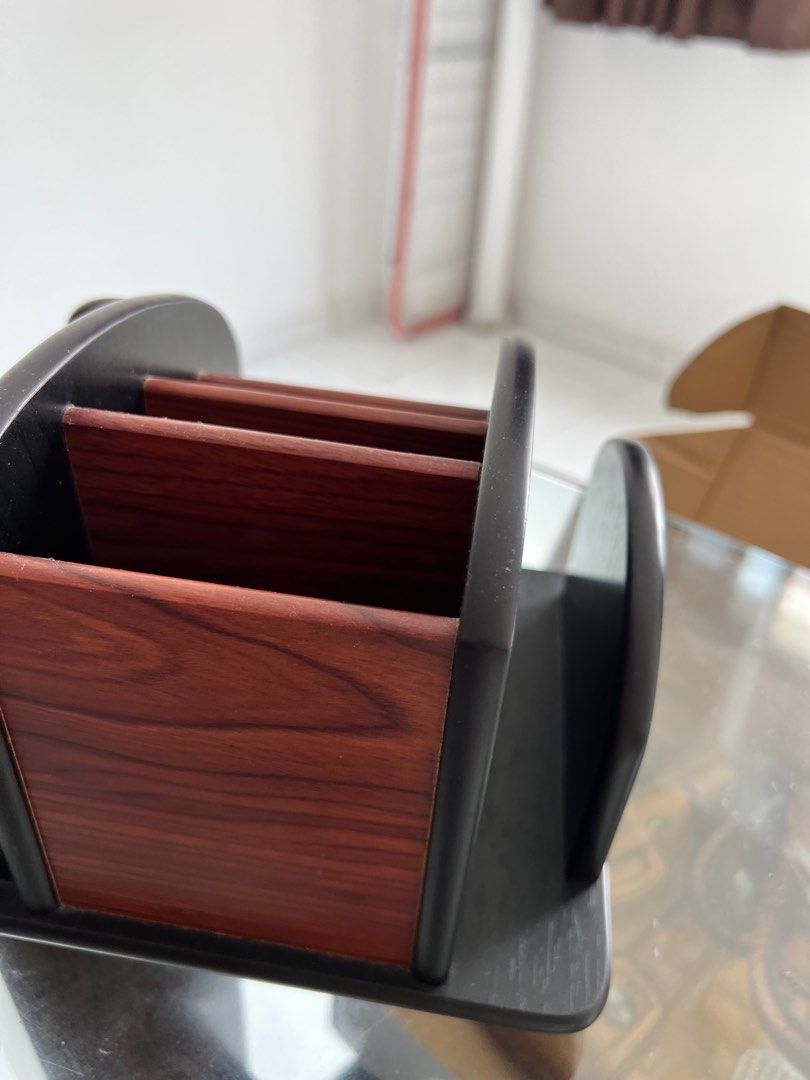 Rotatable Remote Control Holder Holds Multiple Remotes Furniture