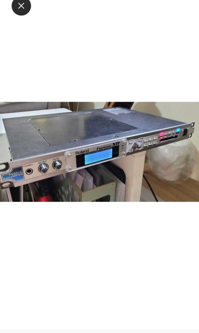 Roland FANTOM XR Synthesizer Sampler Rack Module Audio Other Audio