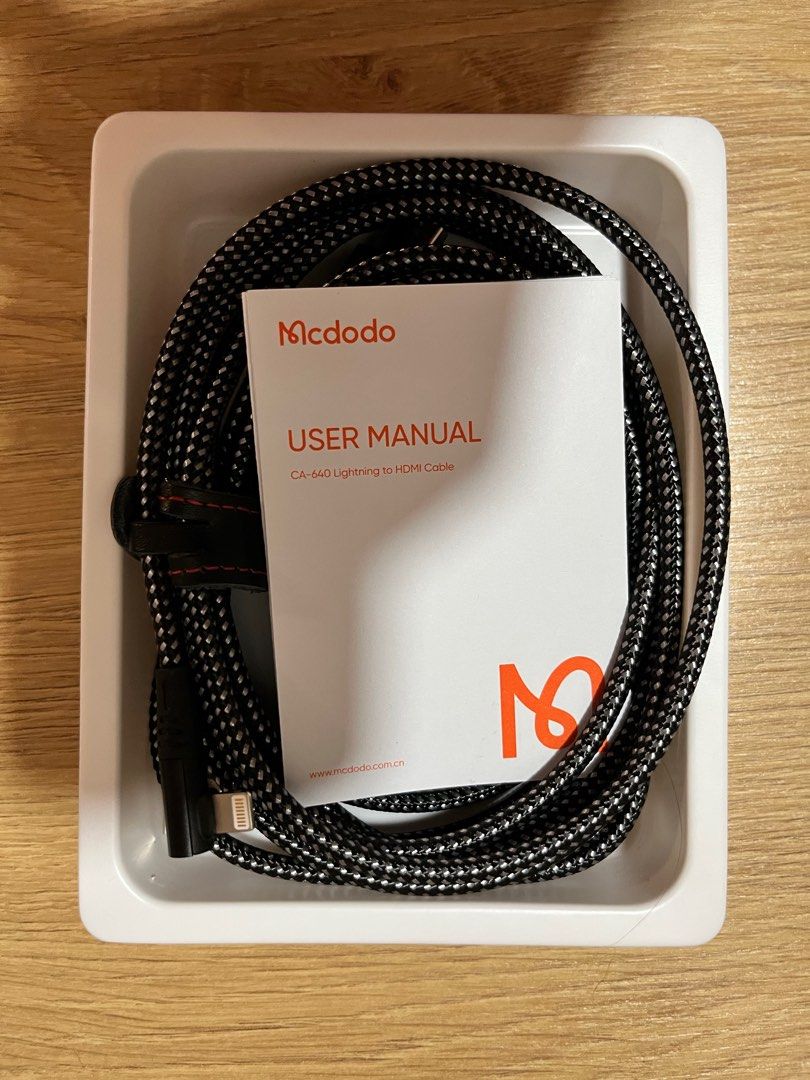 Mcdodo IOS Lightning To HDMI Cable Plug And Play Upto 4k Computers