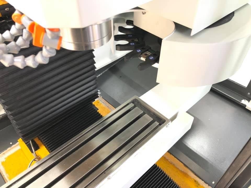 3 AXIS CNC MACHINE YEAR 2020 Hobbies Toys Stationery Craft