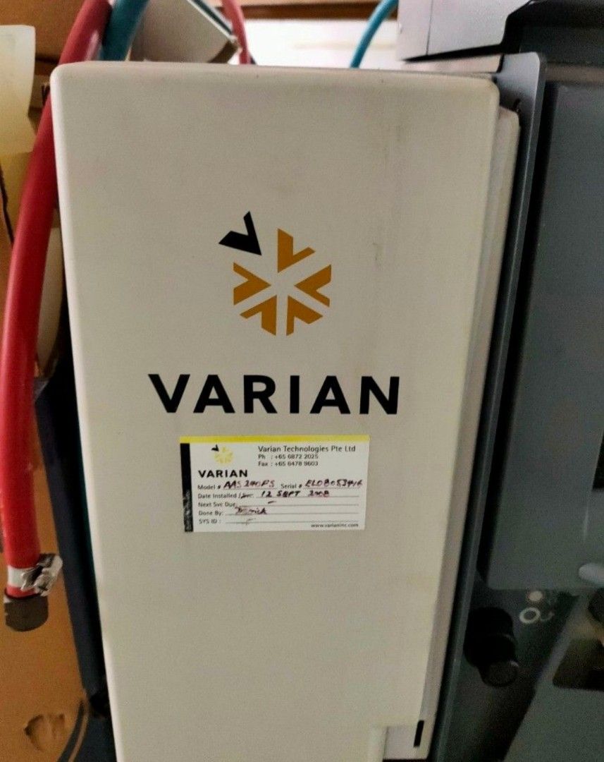Varian AA240FS Fast Sequential Atomic Absorption Spectrometer For Sale