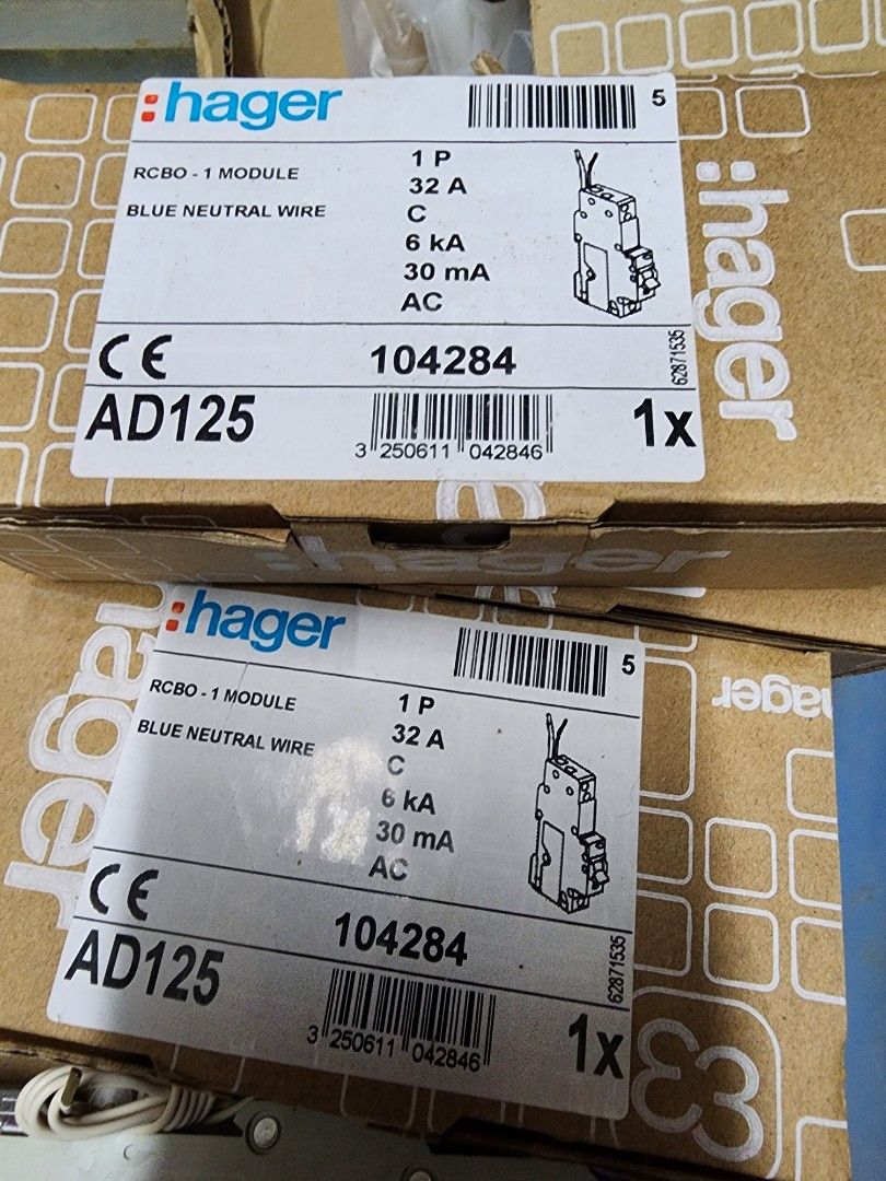 Hager 32a 老鼠尾水氣制 家庭電器 轉插器及插頭 Carousell