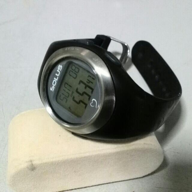 solus leisure 800 watch, Mobile Phones & Gadgets, Wearables & Smart ...