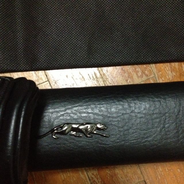 Predator blak 1x1 pool cue case, Men's Fashion, Muslim Wear ...