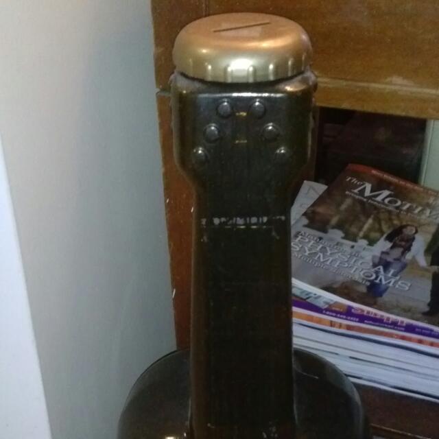 Elvis Guitar Coin Bank, Hobbies & Toys, Music & Media on Carousell