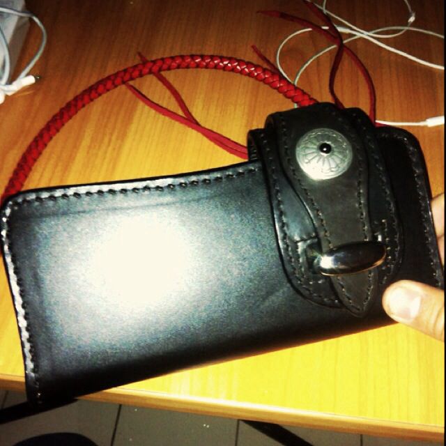 Red Moon Wallet., Everything Else on Carousell