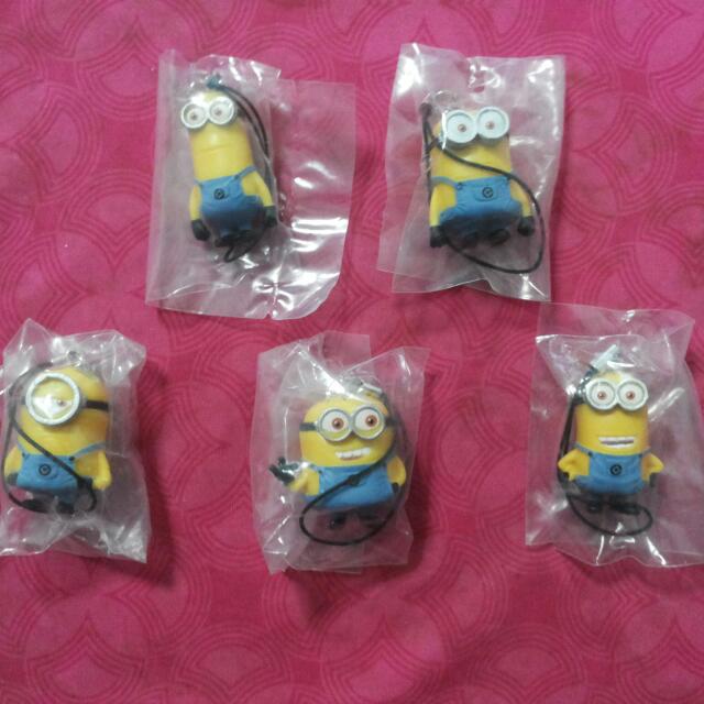 Despicable Me 2 Strap Minion, Hobbies & Toys, Toys & Games on Carousell