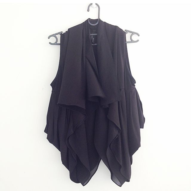 4fore Drape Vest, Women's Fashion, Tops, Sleeveless on Carousell