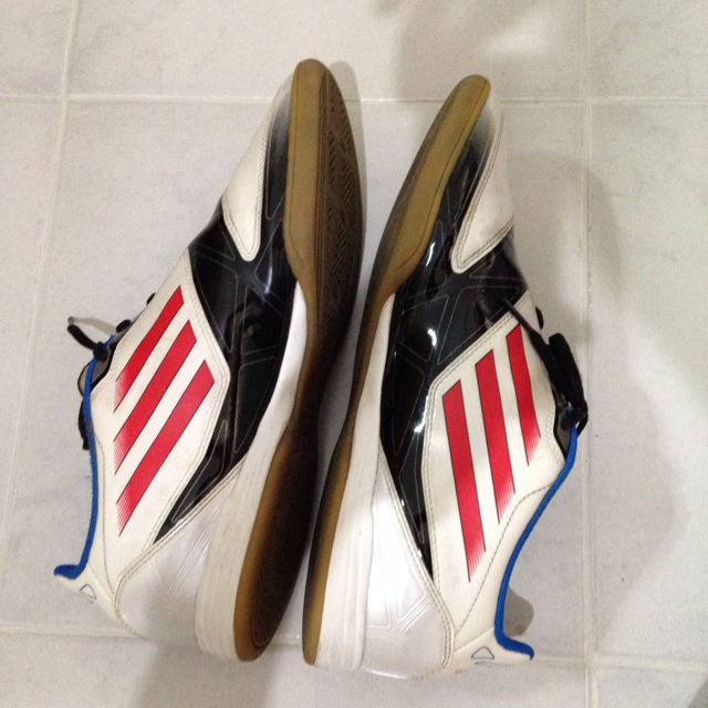 Authentic Adidas F50 Street Soccer Shoes, Men's Fashion, Footwear ...