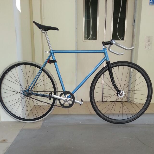 Vintage Fixie, Sports Equipment, Bicycles & Parts, Bicycles on Carousell