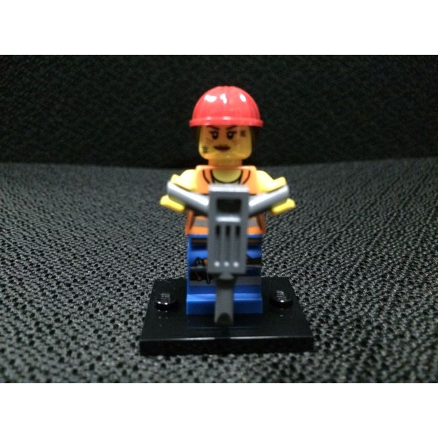 Lego Movie Figurine (Gail The Construction Worker) RARE, Hobbies & Toys ...