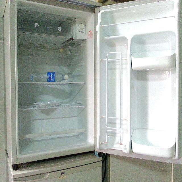 LG Fridge semi mini... 1m in height, Computers & Tech, Parts ...
