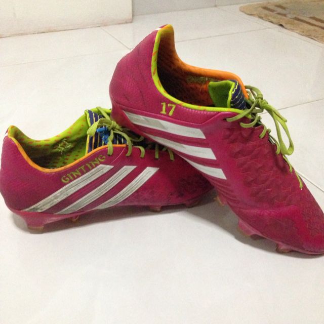Adidas Predator Samba lz 2, Sports Equipment, Sports & Games, Racket ...