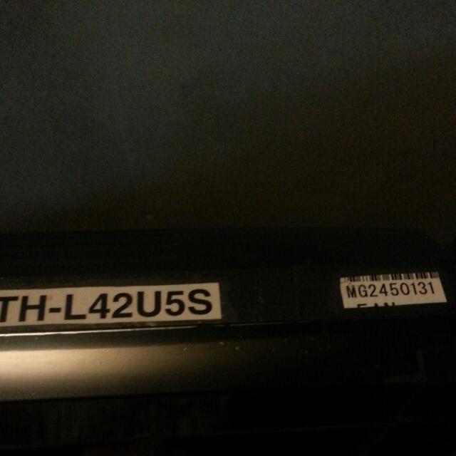 Panasonic TH-L42U5S 42" LCD TV, Furniture & Home Living, Furniture, TV ...