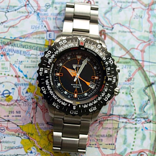 Seiko Kinetic Flight Master - Very Mint Condition, Mobile Phones ...