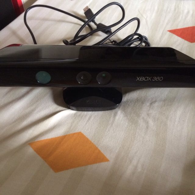 Xbox 360 Kinect Sensor, Computers & Tech, Parts & Accessories, Cables ...