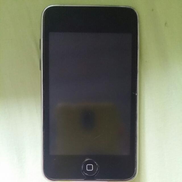 Itouch 2nd Gen (8gb), Computers & Tech, Parts & Accessories, Networking ...