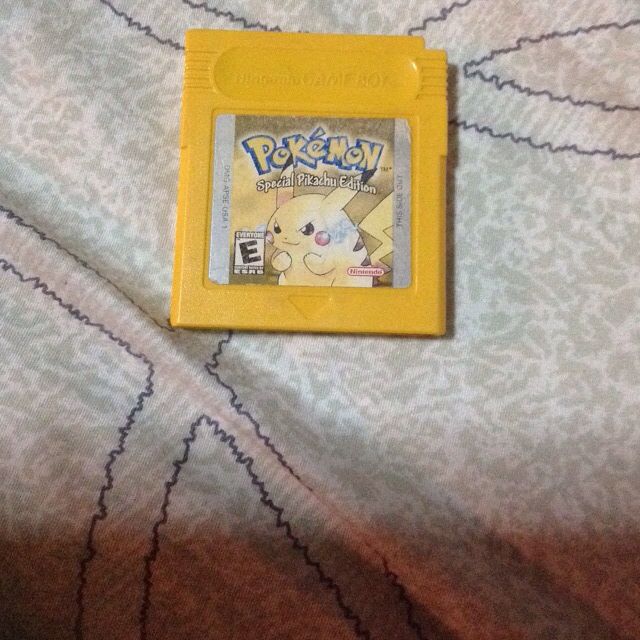 Gameboy Color / Game Boy Color + Pokemon Yellow!(RESERVED), Hobbies ...