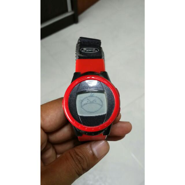 C-Watch, Health & Nutrition, Health Monitors & Weighing Scales on Carousell