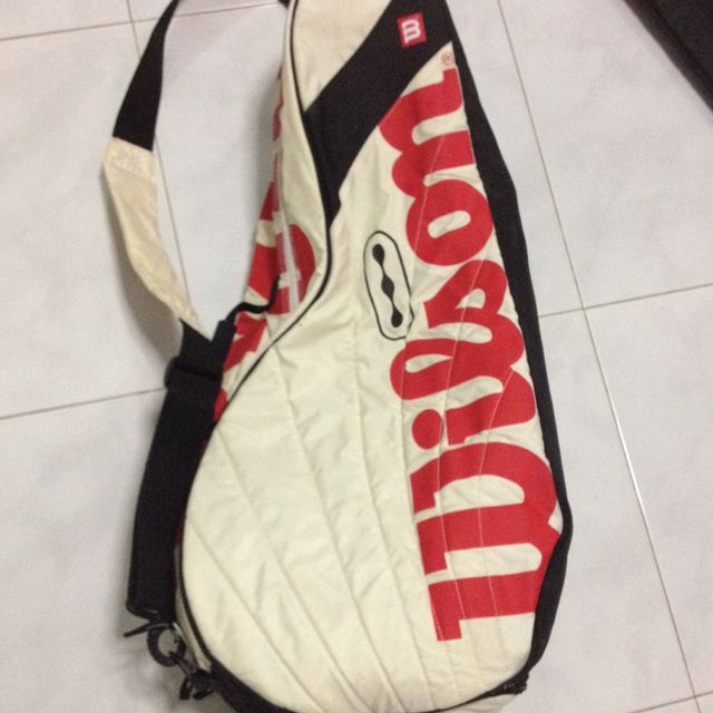 Wilson Tennis Racket Bag, Sports Equipment, Sports & Games, Racket ...