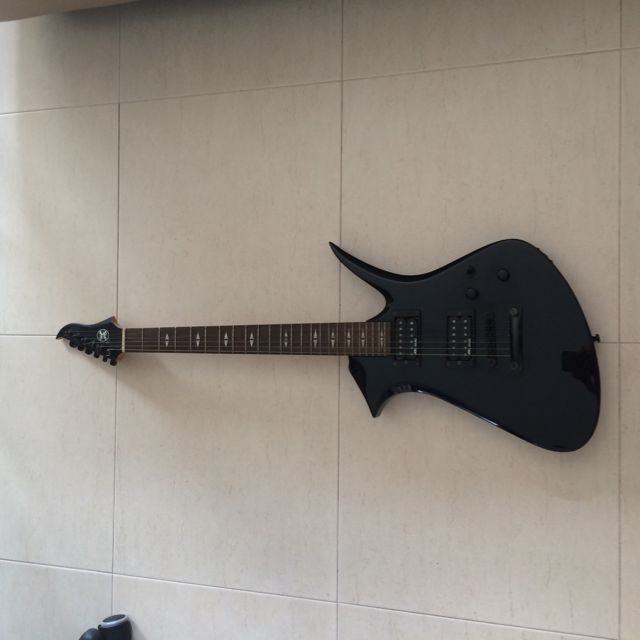 AXL Electric, Hobbies & Toys, Music & Media on Carousell
