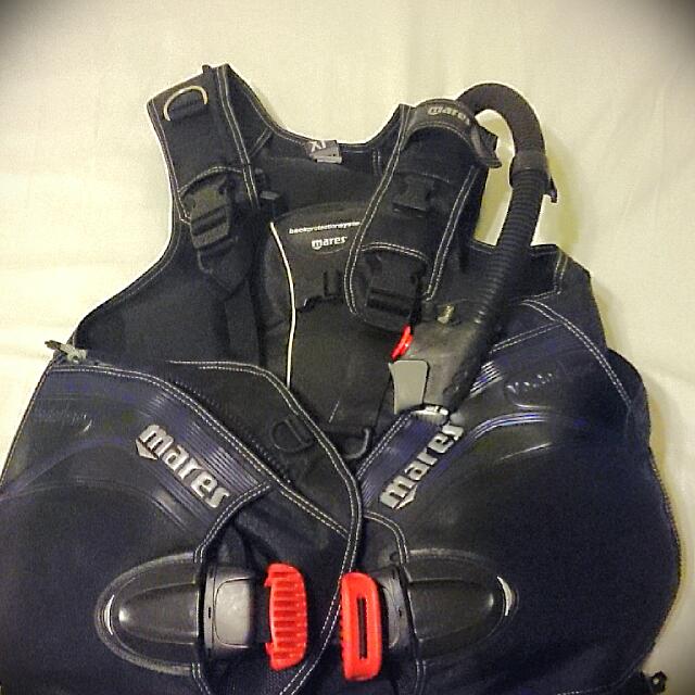 Mares Vector Epic Scuba BCD - XL Size, Sports Equipment, Sports & Games ...