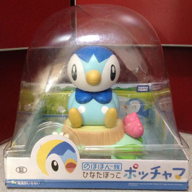 Pokemon Piplup Solar Figure By Tomy/ Figurines, Hobbies & Toys, Toys ...