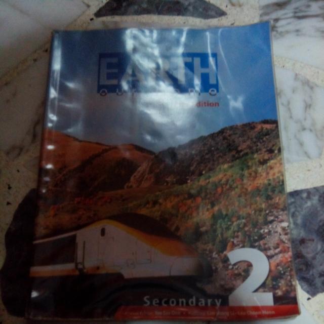 Sec 2 Geography Textbook ( Earth) 2nd Edition, Hobbies & Toys, Books ...