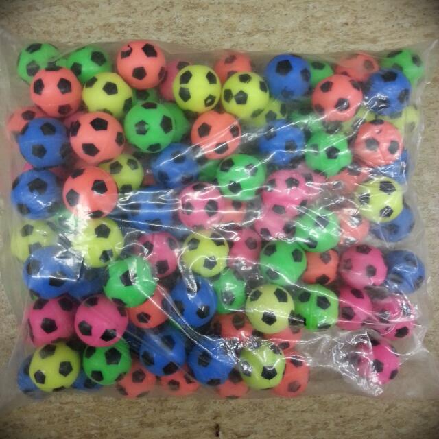 Small Rubber Bouncing Ball, Hobbies & Toys, Toys & Games on Carousell