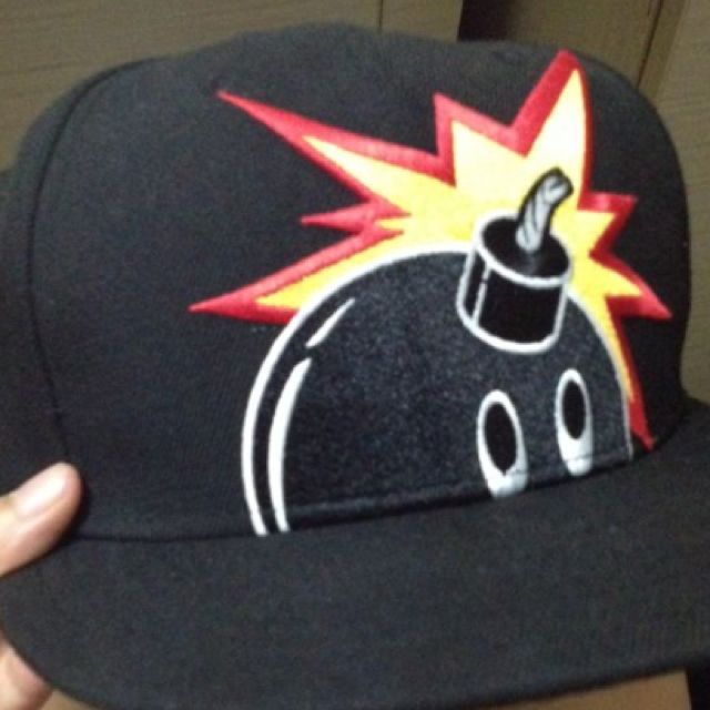 The Hundreds X New Era Adam Bomb Fitted Cap, Men's Fashion, Watches ...