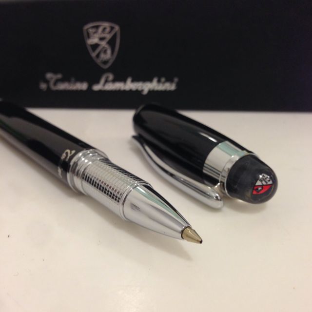 Lamborghini Pen ( New ), Luxury on Carousell