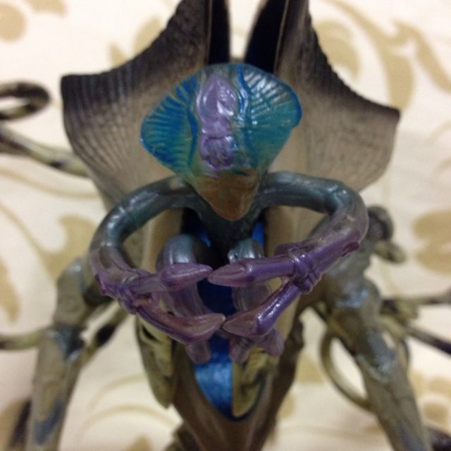 ID4 Independence Day Alien Supreme Commander 8 " Figure by Trendmasters ...